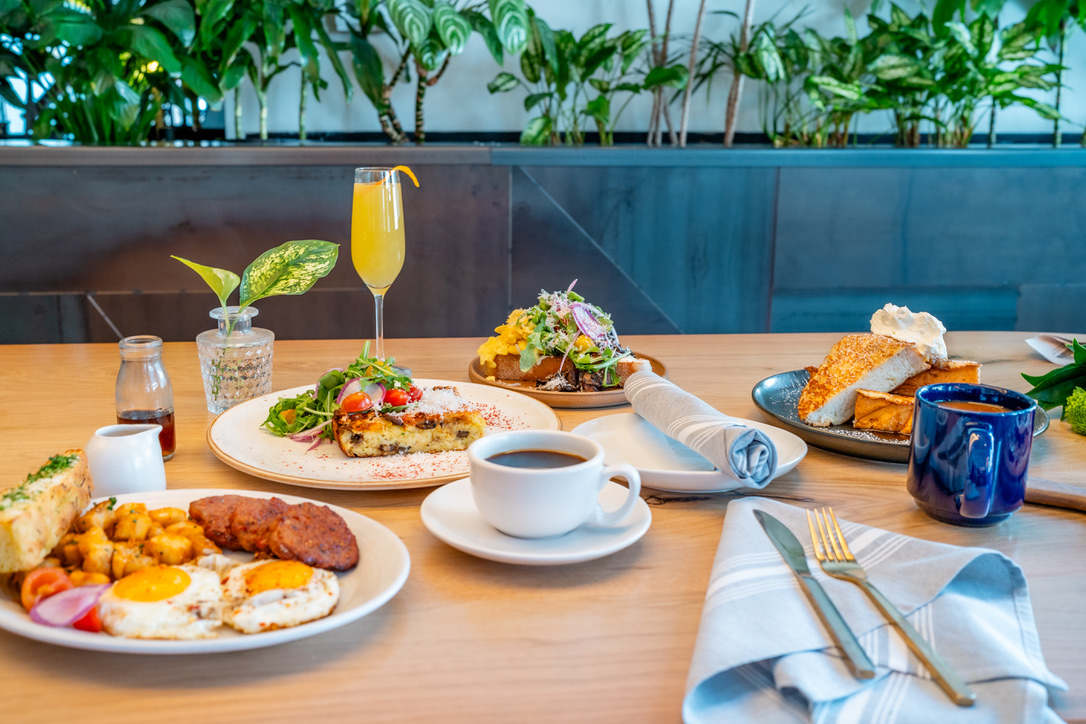 Luxury Hotel in Minneapolis - Emery